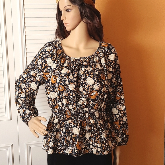 Universal Thread | Tops | Universal Thread Top | Poshmark